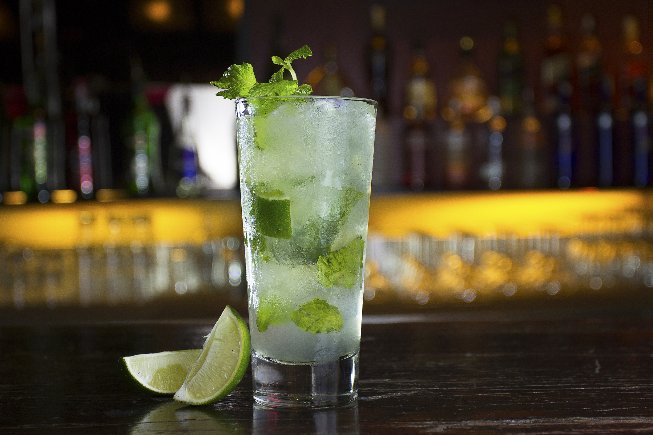 Nyár a pohárban – Így készíts otthon klasszikus Mojitót! - Roadster.hu